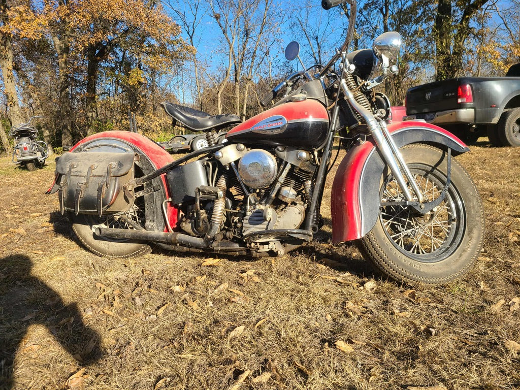 1945 Harley Davidson FL Knucklehead – Larson MasterWorks