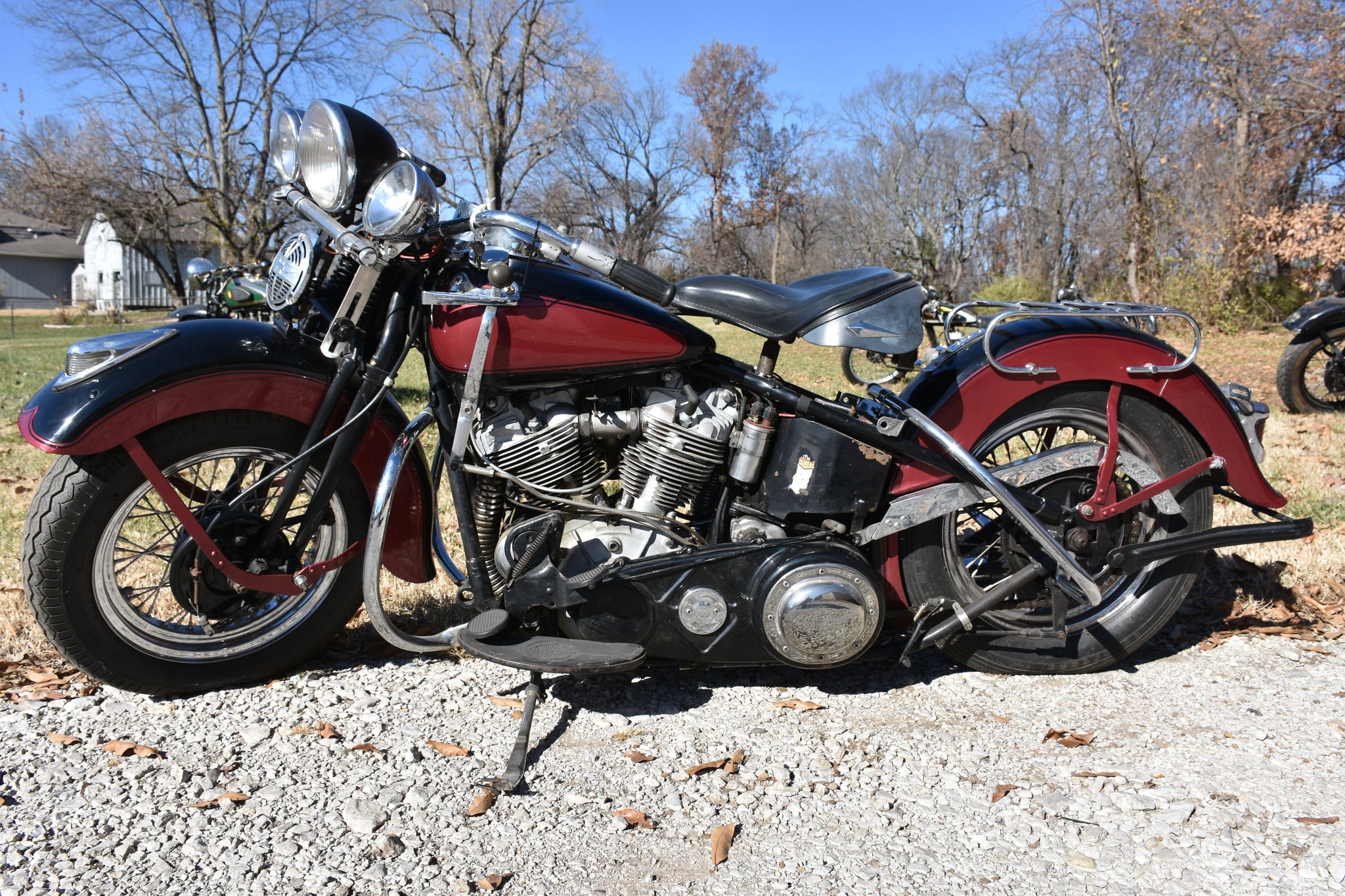 1945 Harley Davidson EL Knucklehead – Larson MasterWorks
