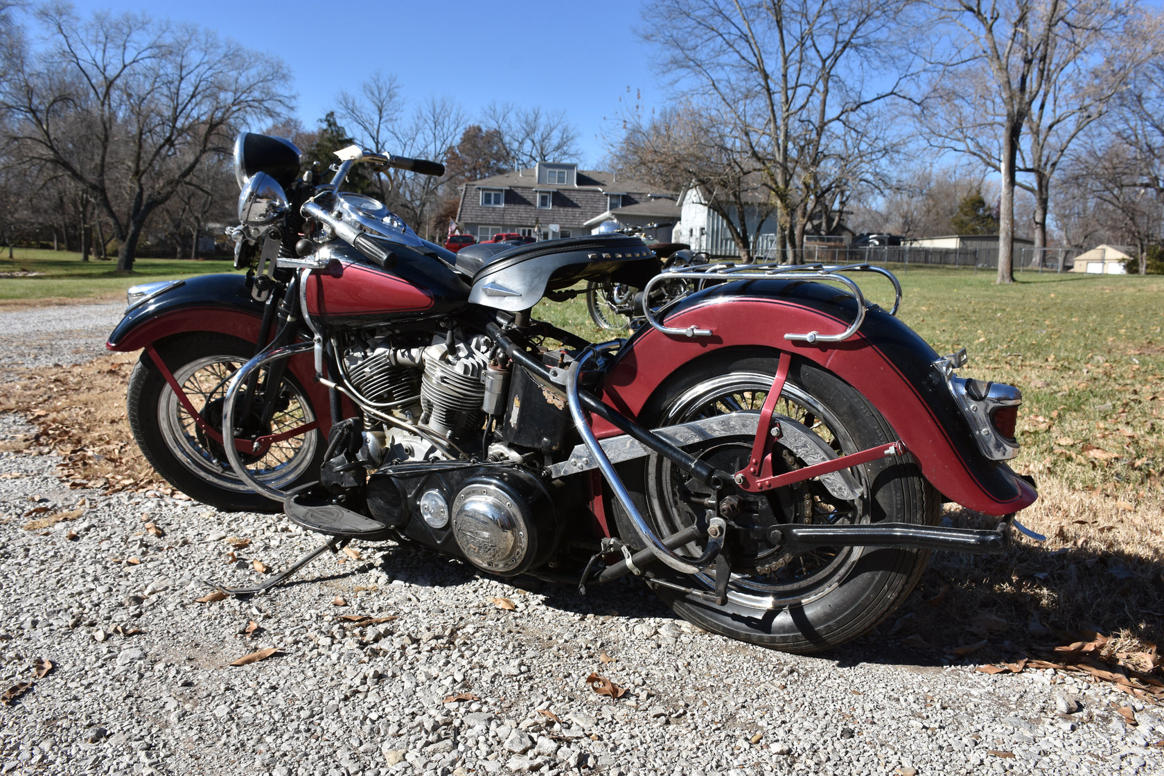 1945 Harley Davidson EL Knucklehead – Larson MasterWorks